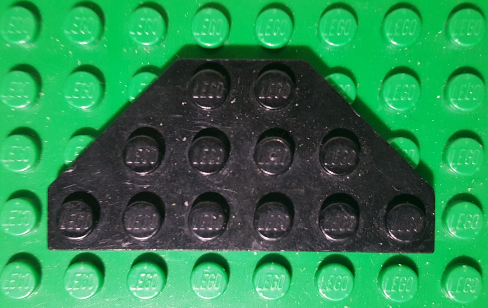 Lego 2419 Wedge Plate 3 x 6 Cut Corners Black | eBay