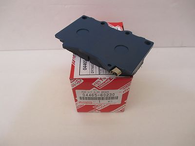 LEXUS OEM FACTORY FRONT BRAKE PAD SET 2002-2007 LX470 | eBay