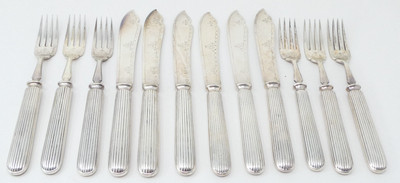 Ribbed Handle Table Cutlery Elkington Silver Plated Knives Forks Set ...