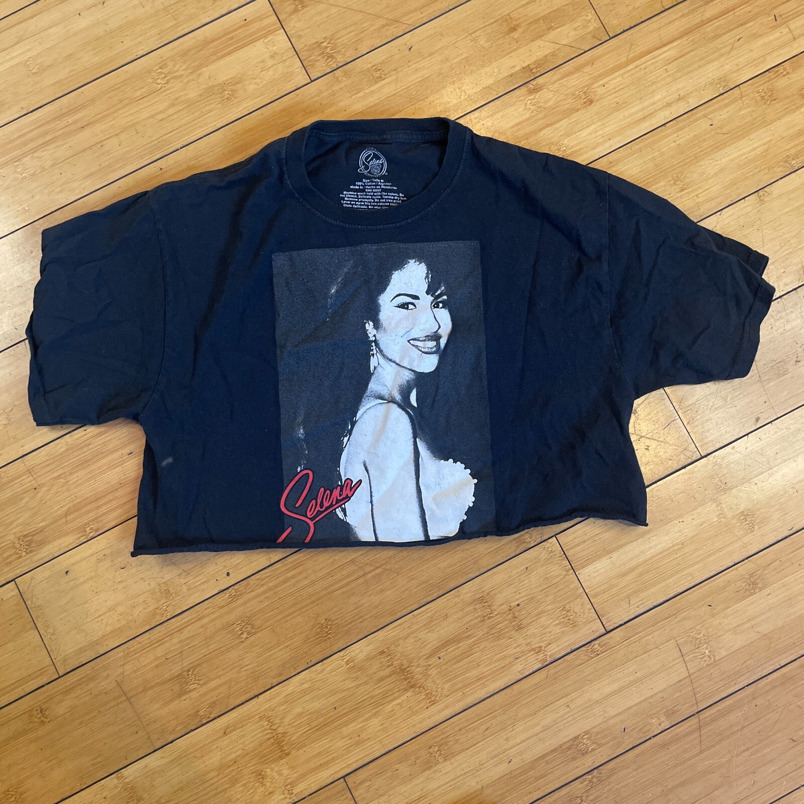 2018 Selena Official Merchandise Crop Top Black T Shi… - Gem