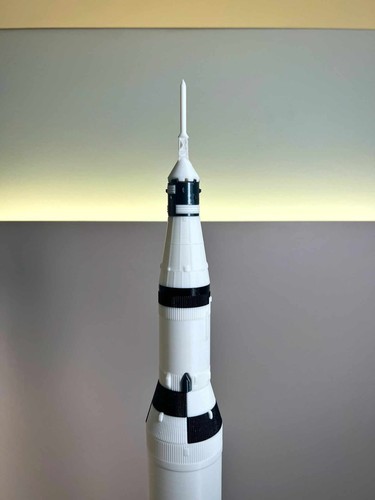 1:200 Scale NASA Saturn V carry rocket model Finished Painted product ...