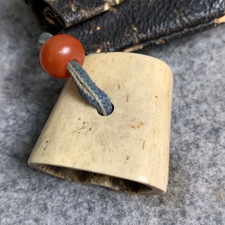 B33920 Antique Japanese Carved Toggle Netsuke with Leather Pouch | eBay