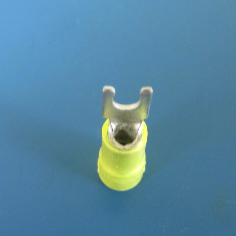 PANDUIT PNF10-8SLF-L Qty of 50 per Lot Yellow 8 Stud Spade Terminal ...