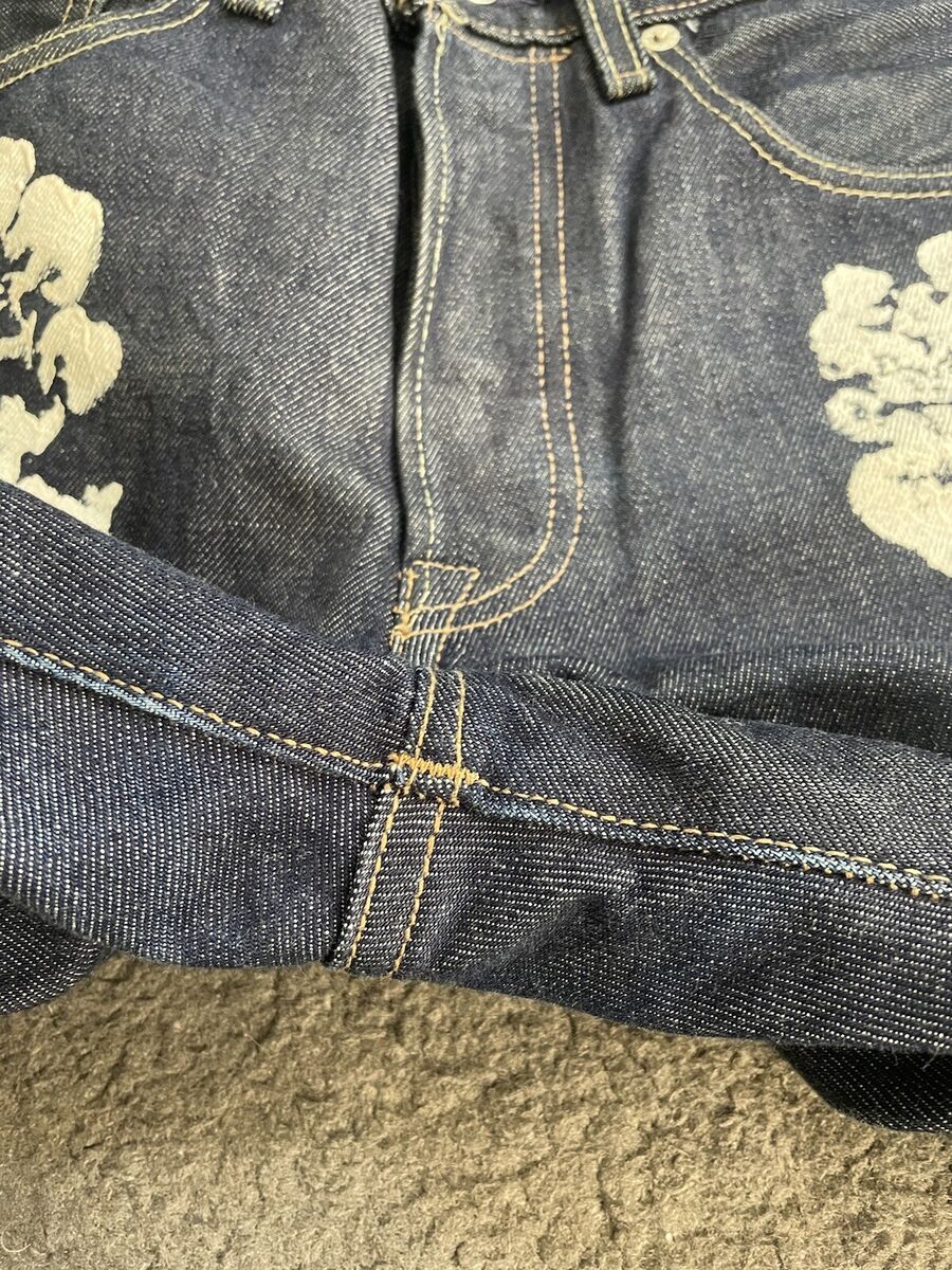 Denim Tears Levi's Raw Denim Cotton Wreath Selvedge Jeans Sz Denim Tears Levi's Raw Denim Cotton Wreath Selvedge Jeans Sz