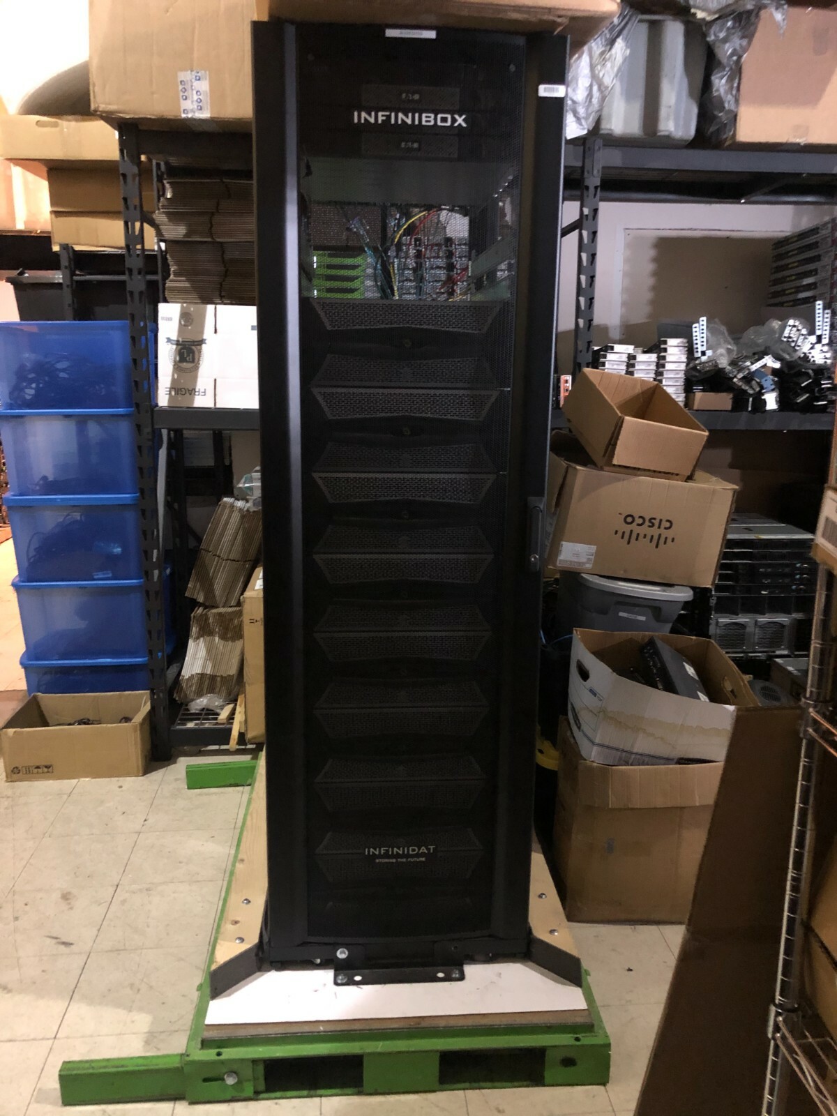 Server Rack Shipping Crate Best Fits APC AR3300 up to 42U 600mm x ...