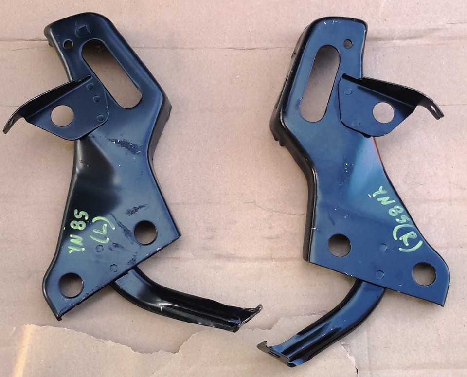 TOYOTA HILUX YN110 LN110 SR5 UTE 4WD MODEL 1989 97 FRONT BUMPER STAY ...