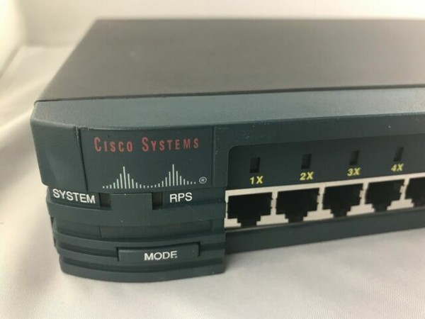 Cisco Catalyst 2900 XL Series Ws-c2924-xl-a 24 Port Switch for sale ...