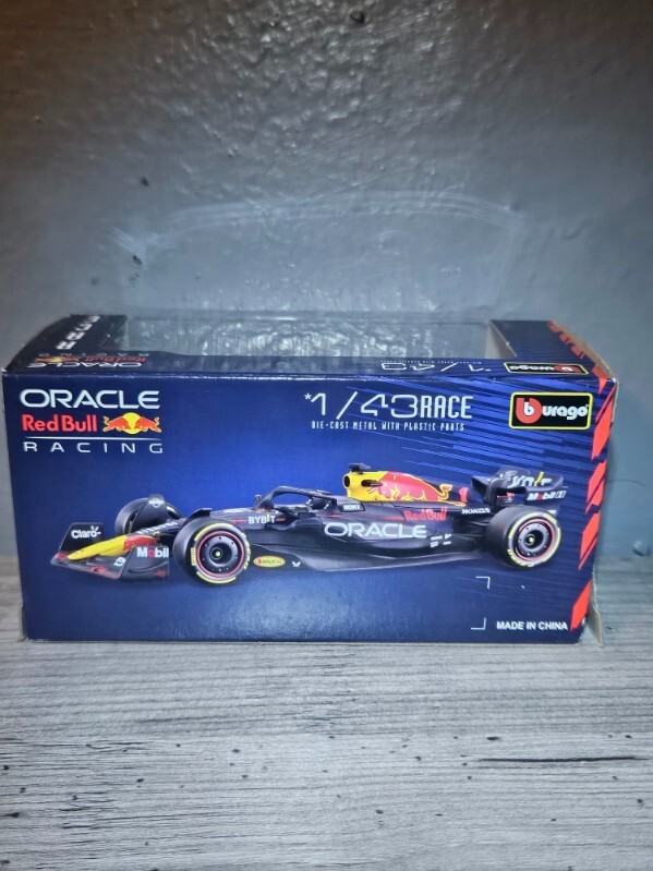 Oracle Red Bull Racing RB19 Max Verstappen #1 1/43 F1 Racing Die-Cast ...