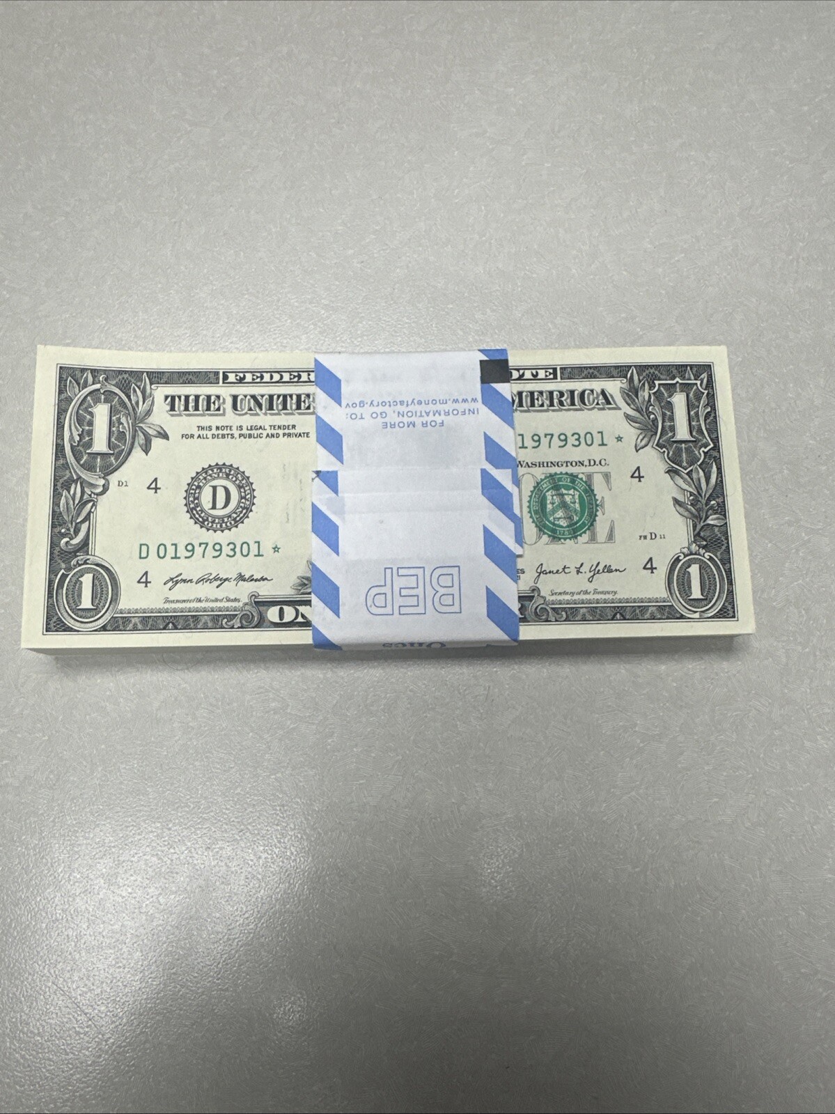 Sequential Uncirculated Strap Of US $1 Star Notes | eBay