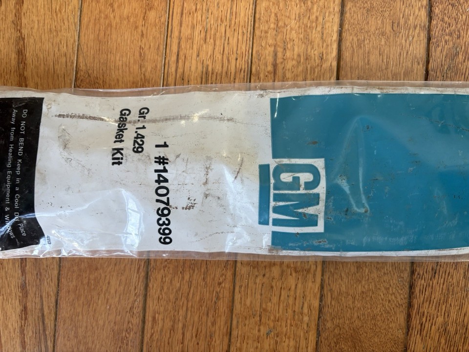 NOS 1963-1967 CORVETTE CORK OIL PAN GASKET/SEAL SET GM 1407939 SEALED ...