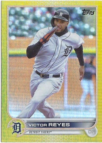 2022 Topps Gold Foil #252 Victor Reyes! *PWE* | eBay