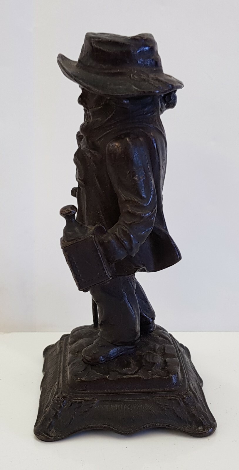 Bronzo VERLAG BEI E G ZIMMERMANN IN HANAU Scultura Porta Fiammiferi ...