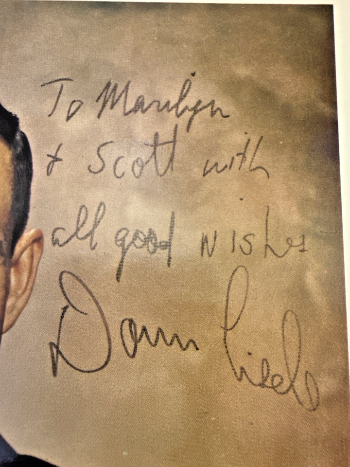 Donn F. Eisele NASA Astronaut Signed 8x10 Portrait – Authentic Vintage ...