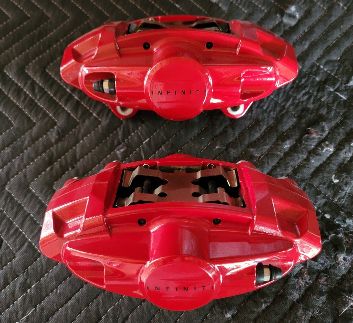 2017-20 Infiniti Q60/60s Genuine Red Sport 400 Akebono Caliper Set | eBay