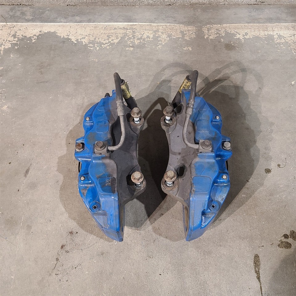 15-22 Mustang Gt 5.0 Front Brake Calipers Caliper 6 Piston Lh Rh Pair ...
