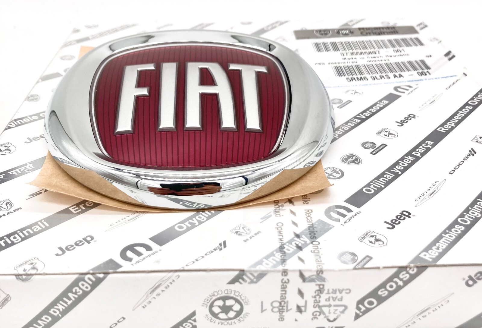 Fiat 500, 124 & Panda Rear Boot Badge 735565897 Genuine, New Type Plate ...