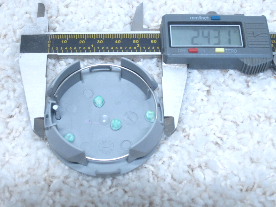 LEXUS IS250, IS350, LS430, RX350, RX450h, SC430 OE CENTER CAP 42603 ...