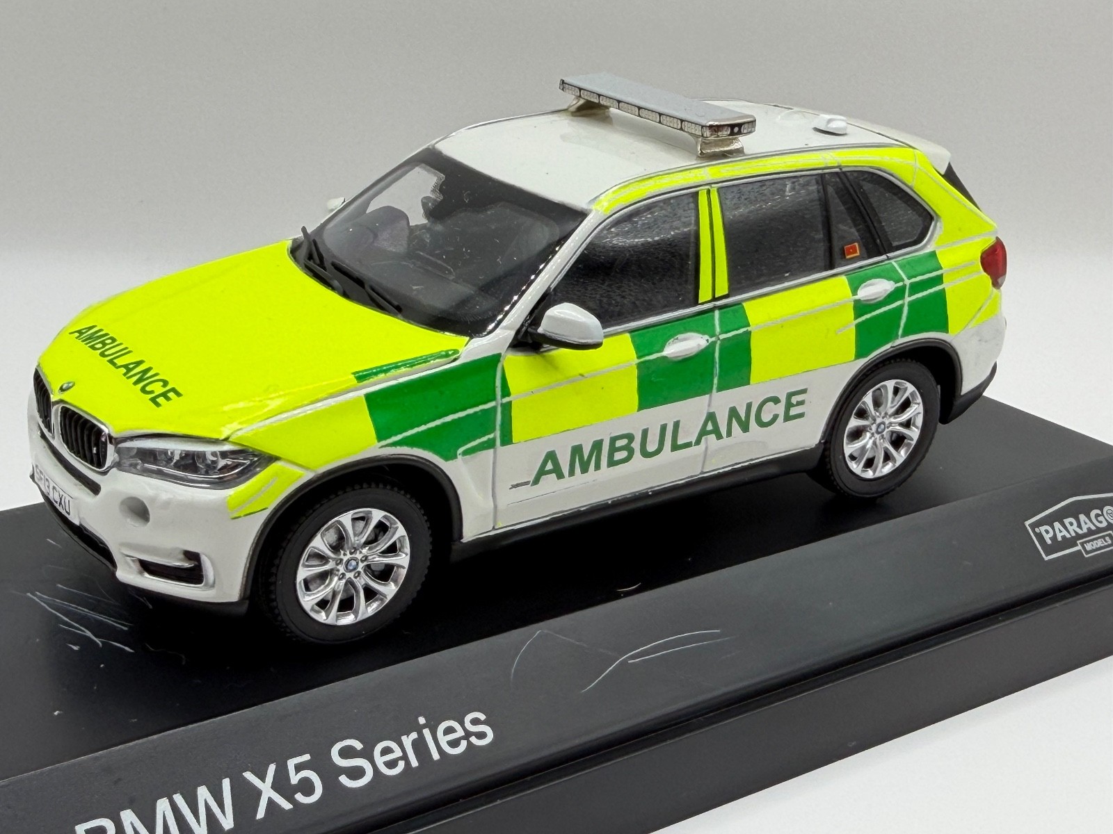 Paragon 2D Models Decals BMW X5 Ambulance Paramedic First Responder 1/ ...