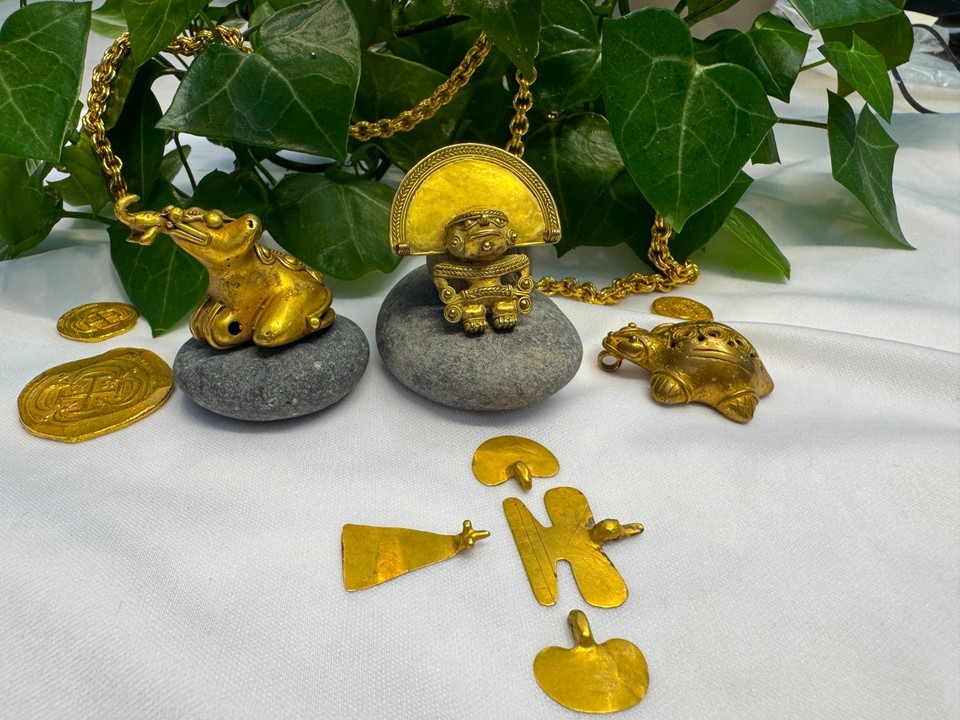 TAIRONA GOLD CHIEF PENDANT 600BC-100AD COLOMBIA ~ FIGURINE + 4 ...