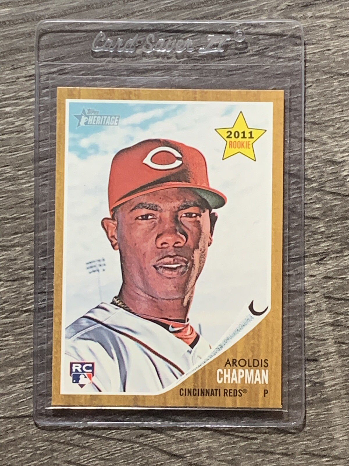 2011 Topps Heritage #199 AROLDIS CHAPMAN Rookie RC Cincinnati Reds ⚾ ...