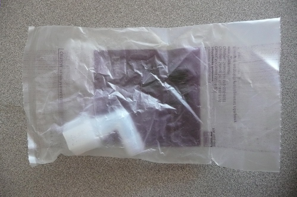 New Fluoroware Integral Ferrule Elbow E6-4N, 3/8" Tube x 1/4" mnpt, PFA ...