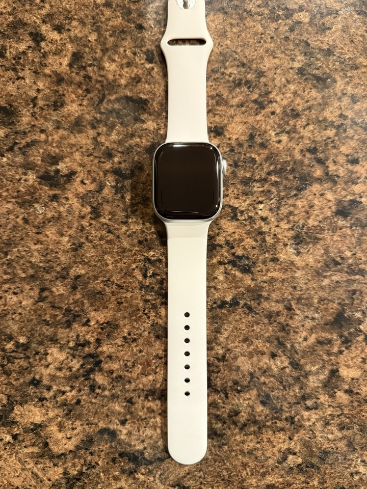 Apple Watch 11 42mm Silver Aluminum GPS Light Blush Sport Band M/L | eBay