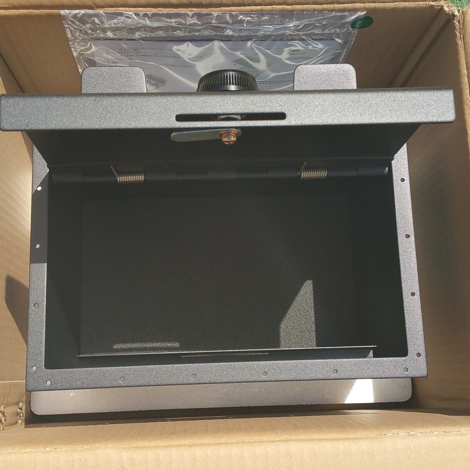 New Factory OEM GM Silverado Sierra Center Console Lockable Storage Box ...