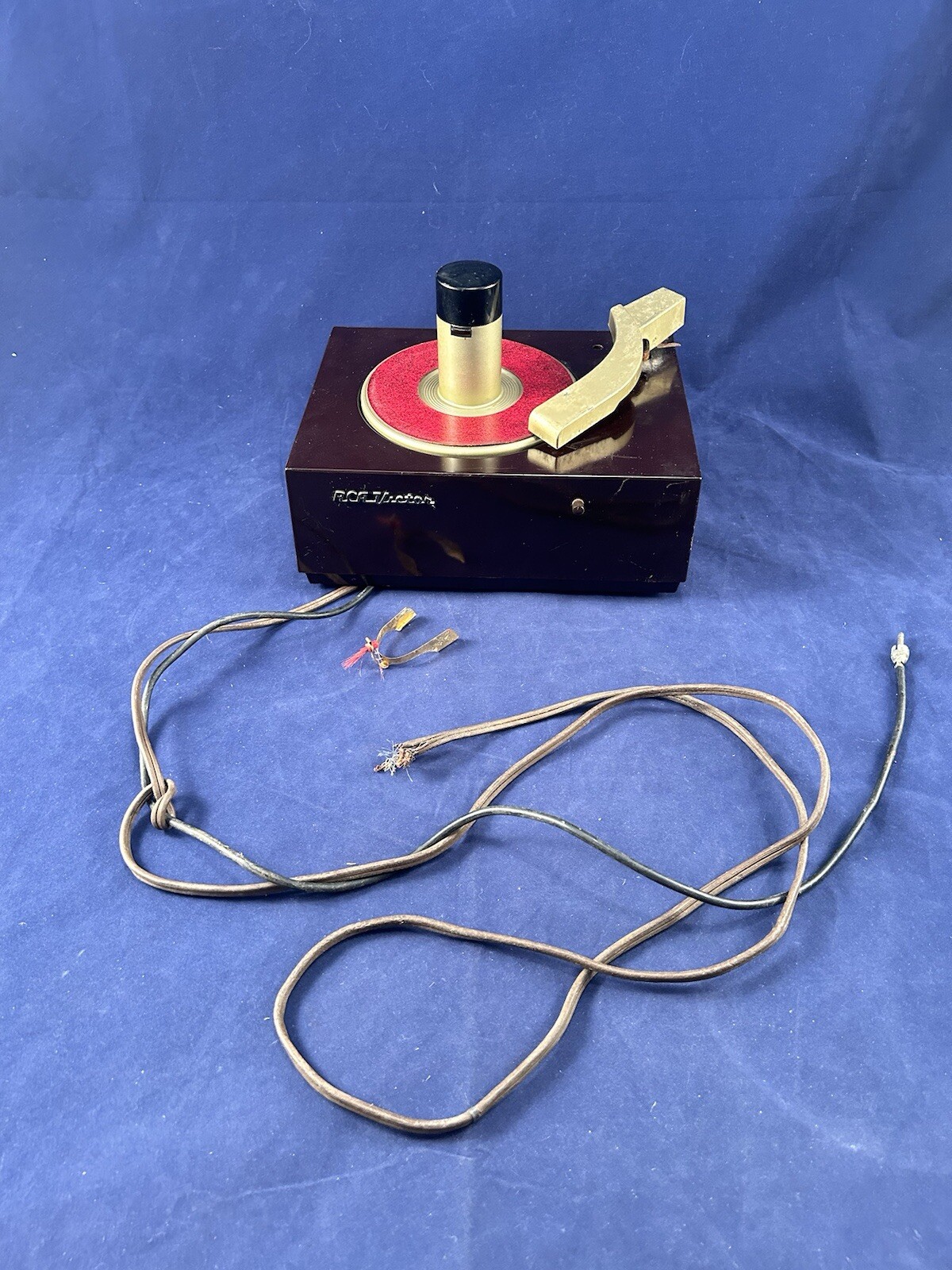 Vintage RCA VICTOR 9-JY Bakelite 45 RPM Record Player AS-IS Parts Or ...