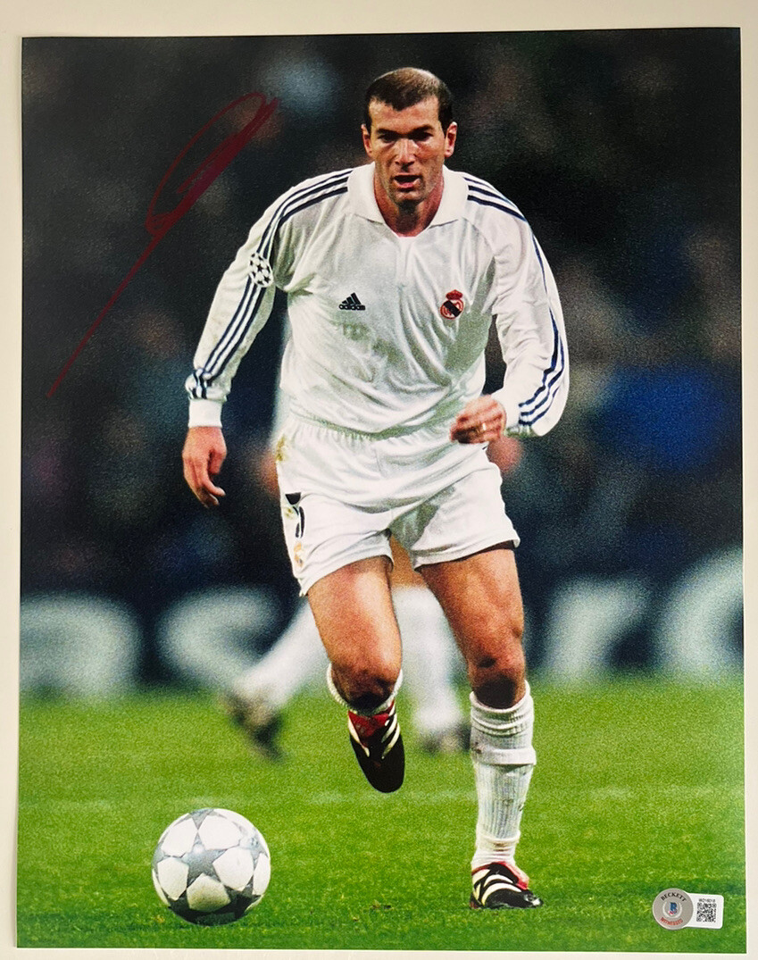 Zinedine Zidane Autographed Memorabilia | Signed Photo, Jersey ...