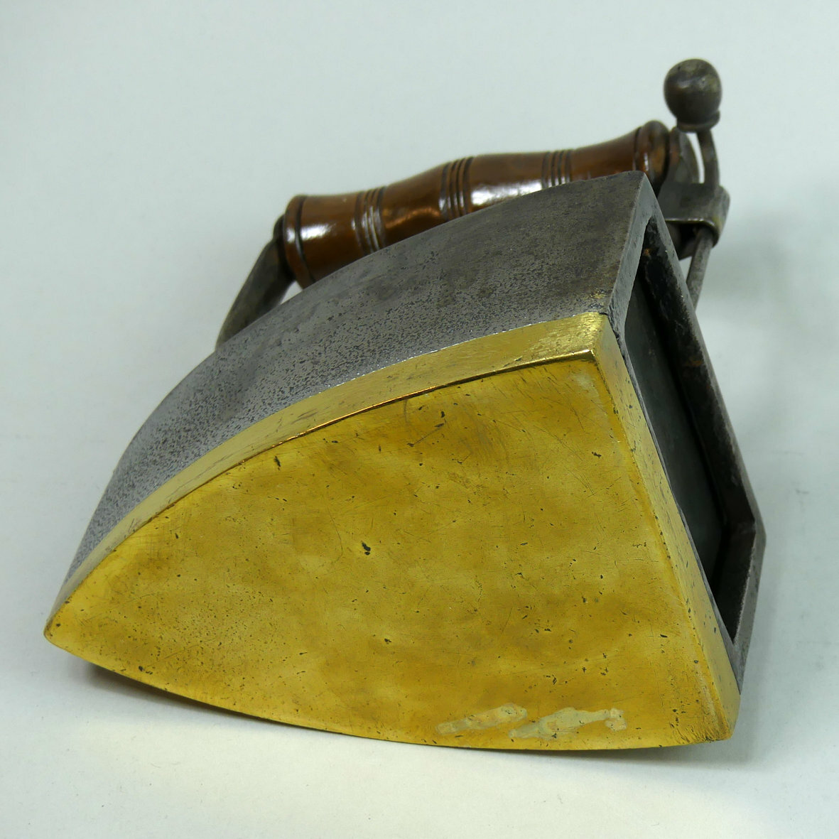 VICTORIAN ANTIQUE KENDRICK CAST IRON & BRASS FLAT IRON & SLUG C.1880 ...