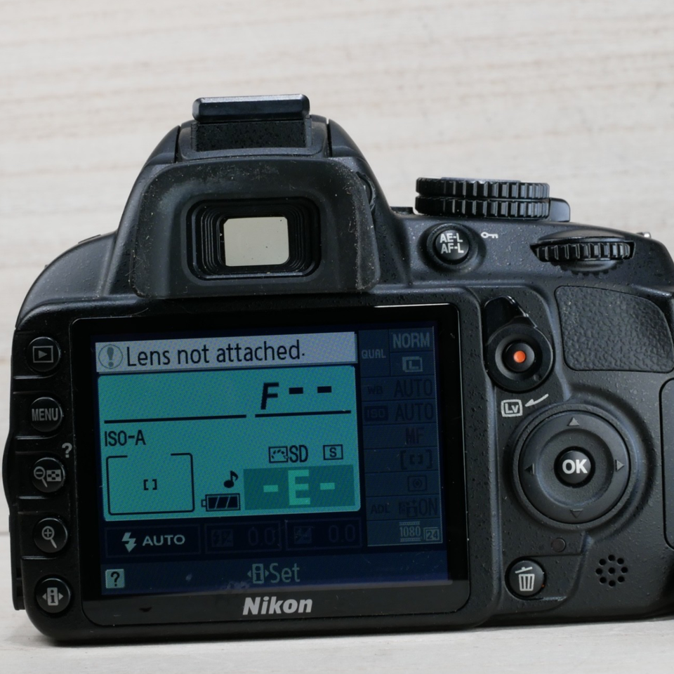 Nikon D3100 14.2MP DSLR Camera Body *GOOD* SHUTTER 2,546 18208919529| eBay