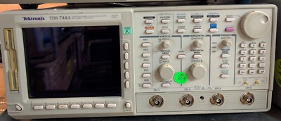 Tektronix TDS744A Oscilloscope 500MHz 2GS/s | eBay