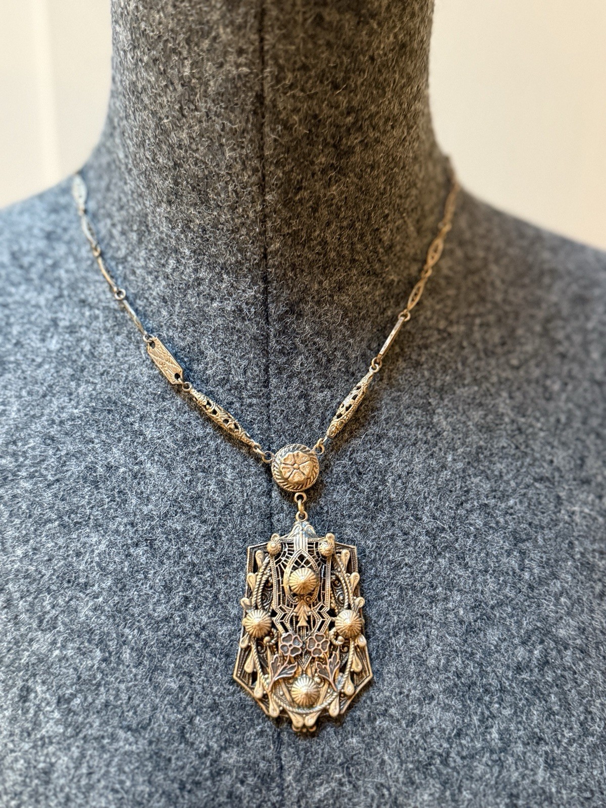 Authentic Antique Victorian Chain Link Necklace With … - Gem