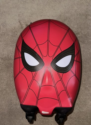 Disney Marvel Spider-Man Rolling Hard Shell Exclusive Luggage 2019 Rare ...