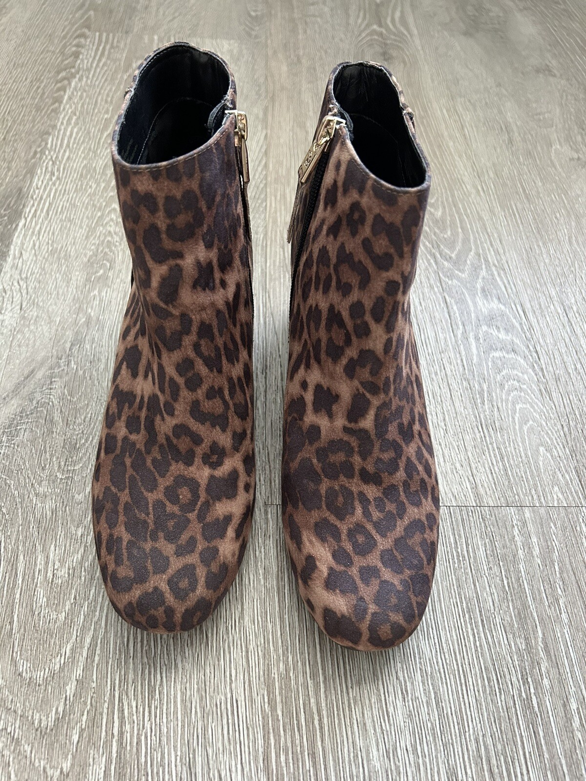 Sam & Libby Leopard Animal Print Ankle Booties Size 6… - Gem