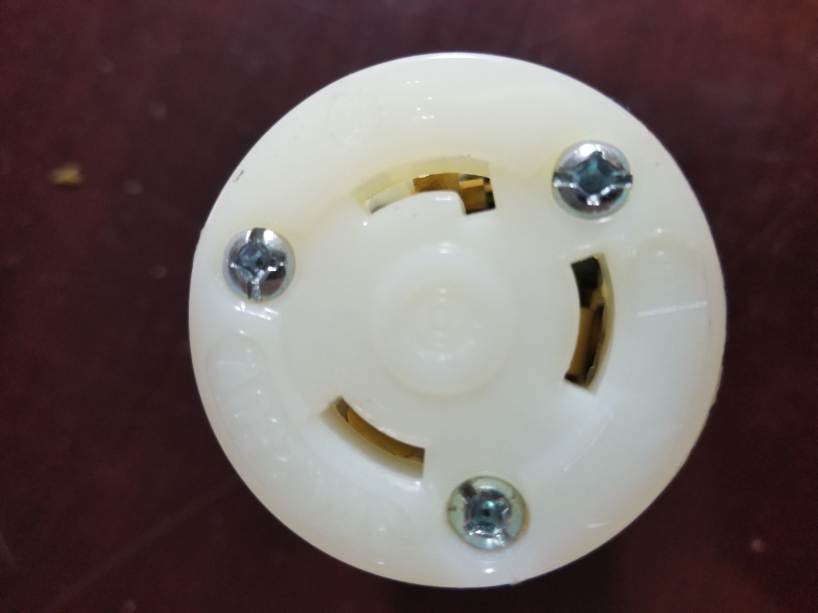 HUBBELL TWIST LOCK RECEPTACLE HBL2623 2POLE 3 WIRE 20A 250V | eBay