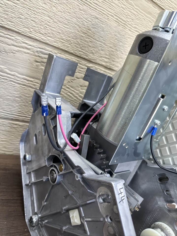 ACORN SUPERGLIDE 130 STAIRLIFT MOTOR W/GEAR BOX Assembly T700 | eBay