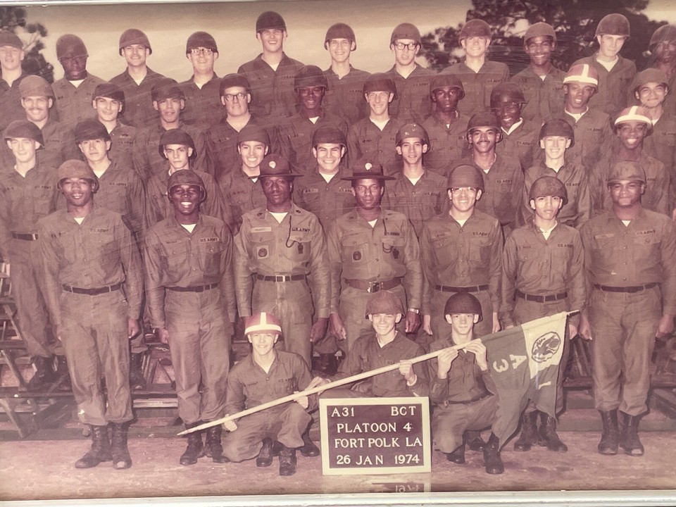 vintage 1974 VIETNAM ERA “FORT POLK LA” BASIC TRAINING GRADUATION PHOTO ...