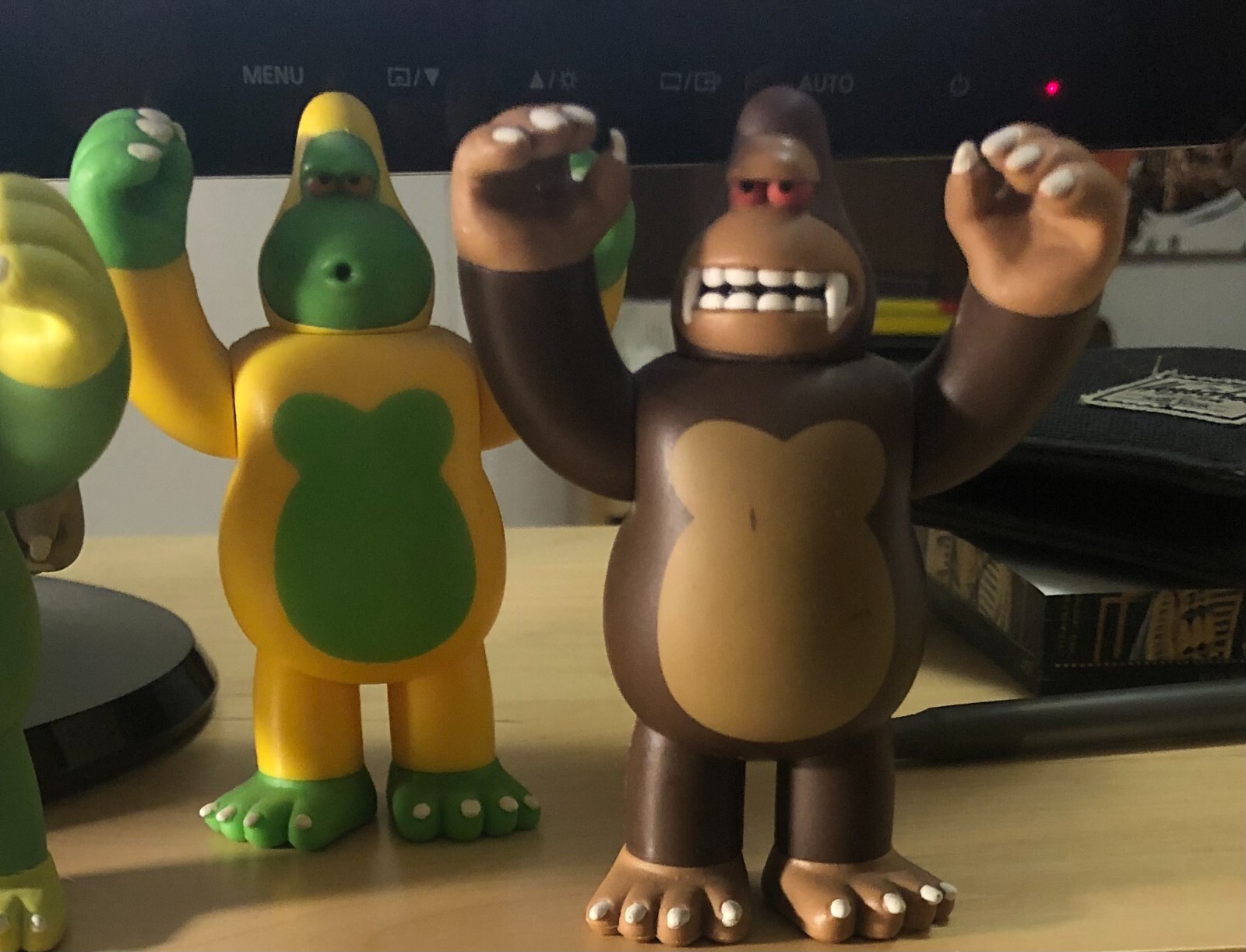 Figures - AMOS Strangeco - J.Jarvis-King Ken-Series 1 & 2 & SDCC Gold ...