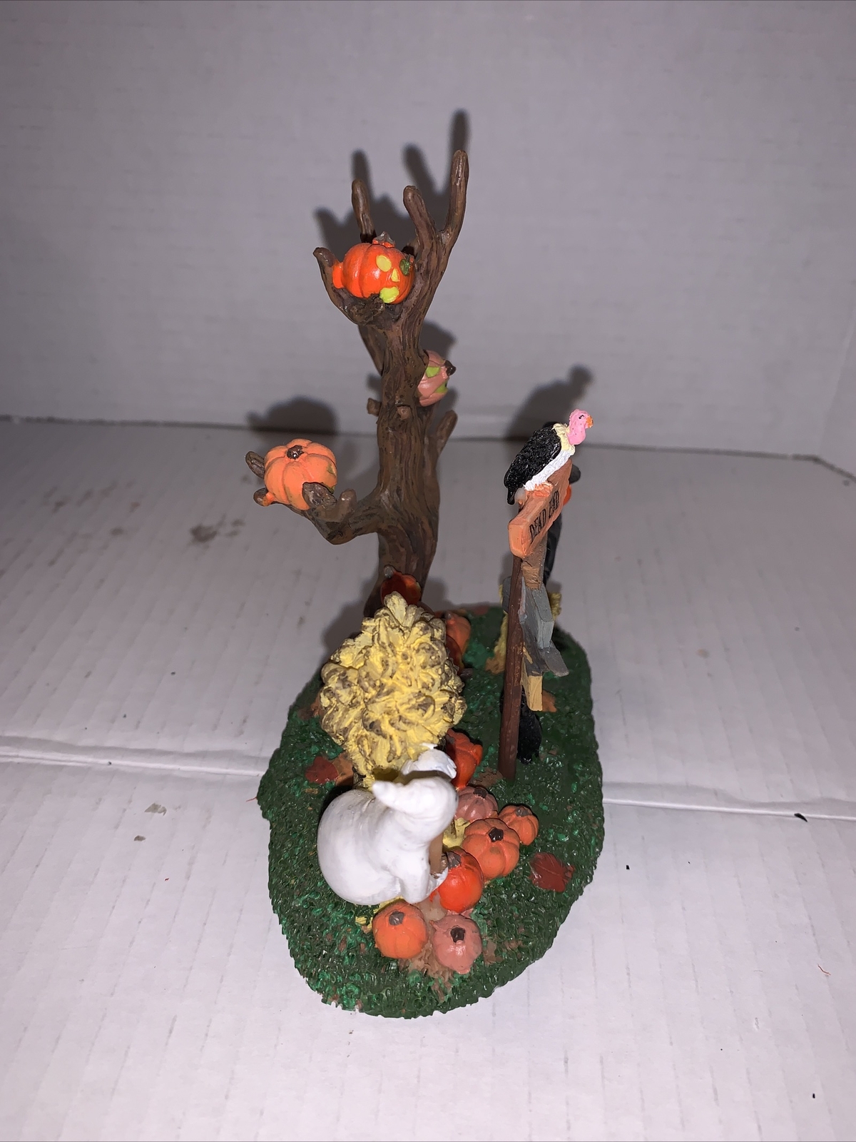 Lemax 73606 SPOOKYTOWN CROSSROADS Spooky Town Table Accent Retired ...