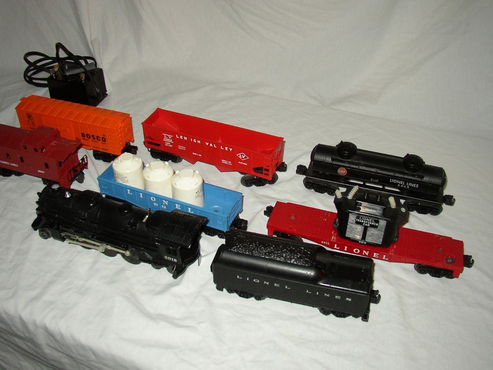 LIONEL 1597S SET IN ORIGINAL BOX NICE! LOT #HW-21 | eBay