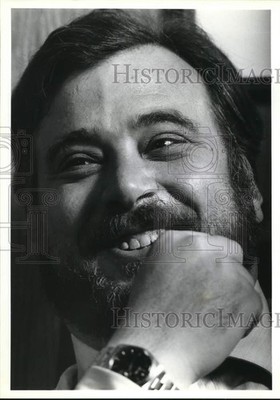 1989 Press Photo Michael Hoeflich, Dean of Syracuse University Law ...