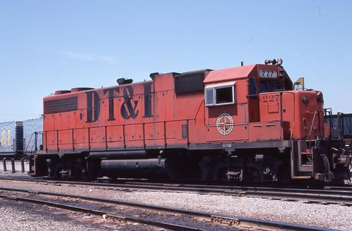 MR: Orig Slide DT&I Detroit Toledo & Ironton GP38-2 #227 Flat Rock MI 1983 | eBay