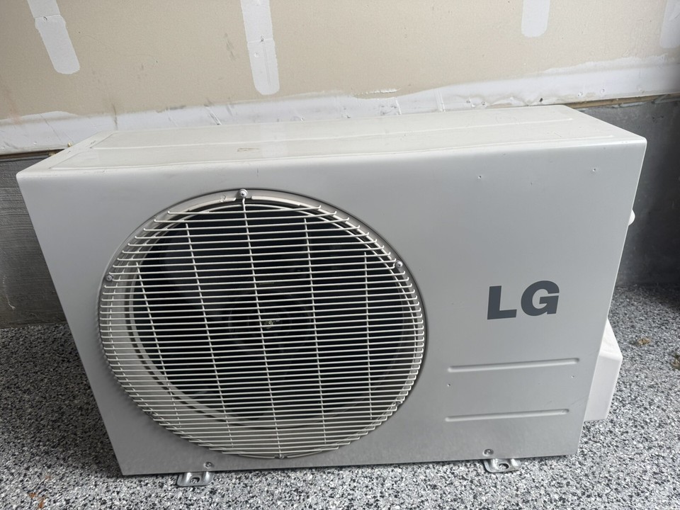 LG LAU126HNP MINI-SPLIT OUTDOOR CONDENSING UNIT - OUTDOOR UNIT ONLY ...