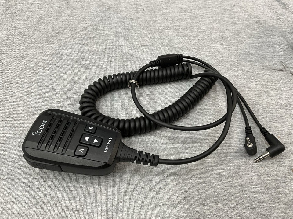 Icom IC-705 All Mode HF/VHF/UHF Portable Transceiver Radio 5W/10W | eBay