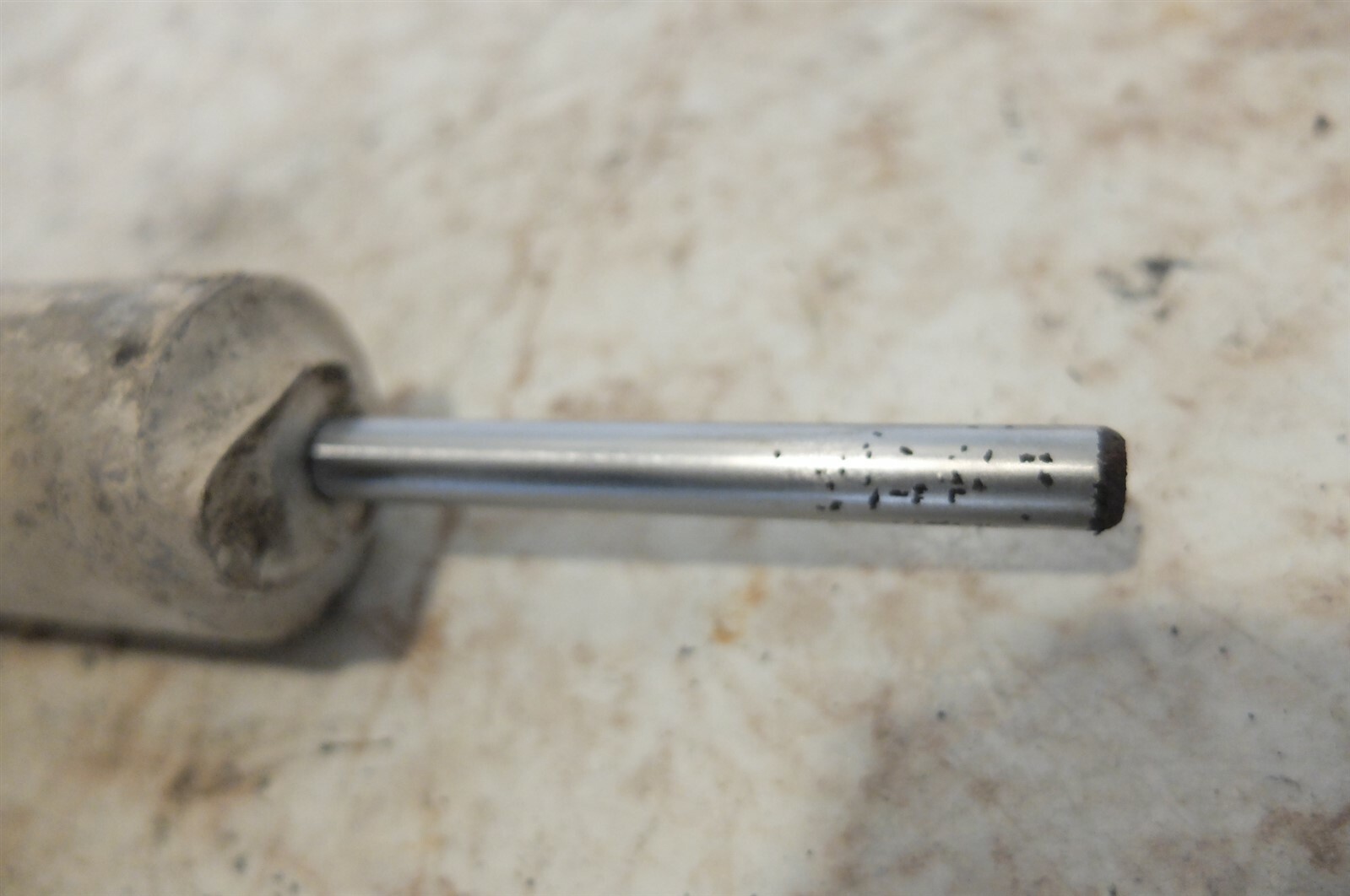 Cessna 172 F Skyhawk front nose wheel steering shimmy damper dampener ...