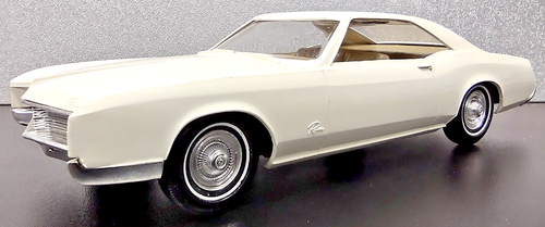 VINTAGE AMT 1967 BUICK RIVIERA 2DR HARTOP DEALER PROMO MODEL 4 SCREW | eBay