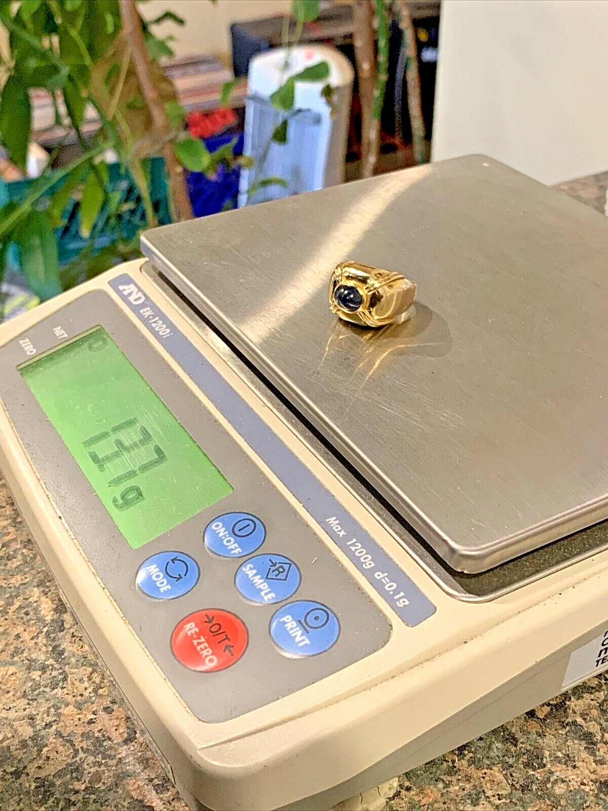 18k 750 Gold Blue Sapphire Cabochon Cocktail Ring - S… - Gem