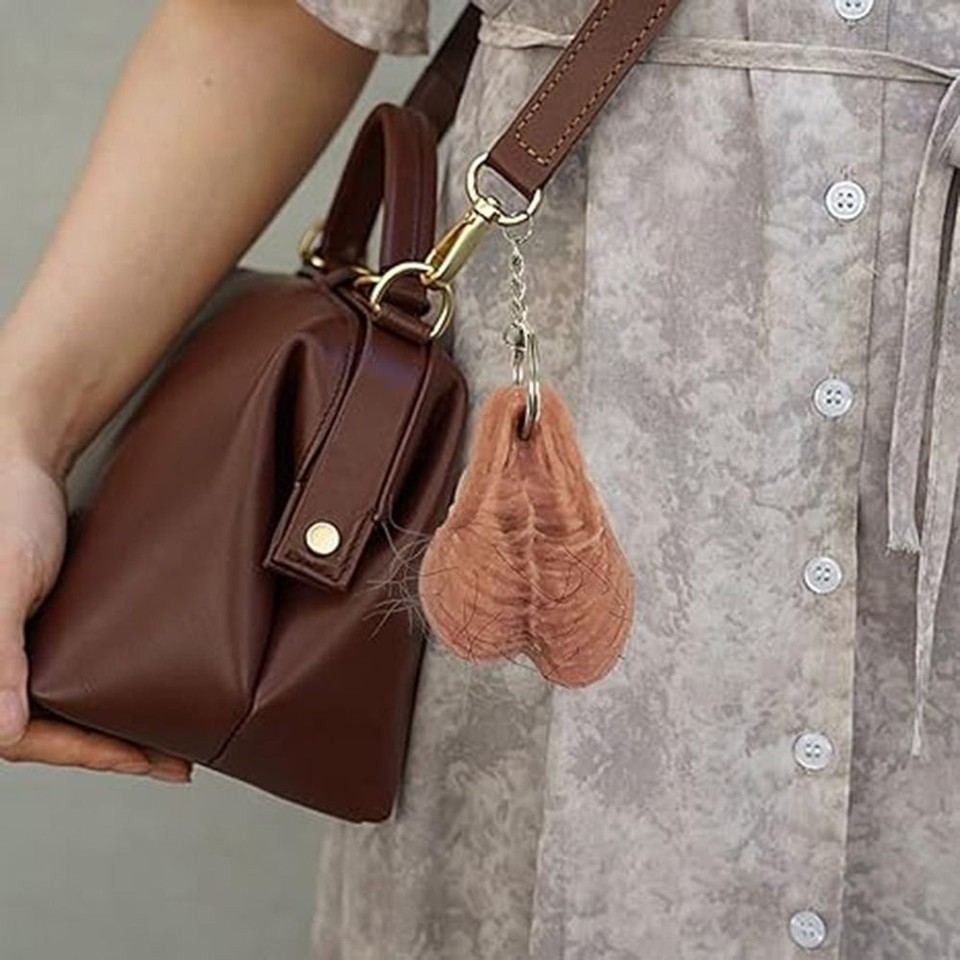 Testicle Design Hairy Balls Keychain Rubber Bag Keychain Novelty Car ...