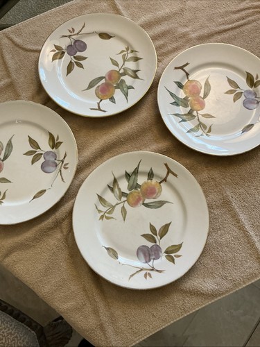 Set of 4 Royal Worcester Evesham Gold 10 1/8" Dinner Plates Made in ...